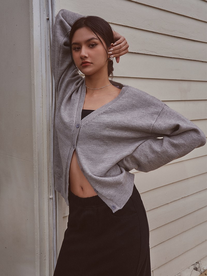 簡約時髦針織排釦外套(ME.) ｜ Mercci22 打造多元質感穿搭