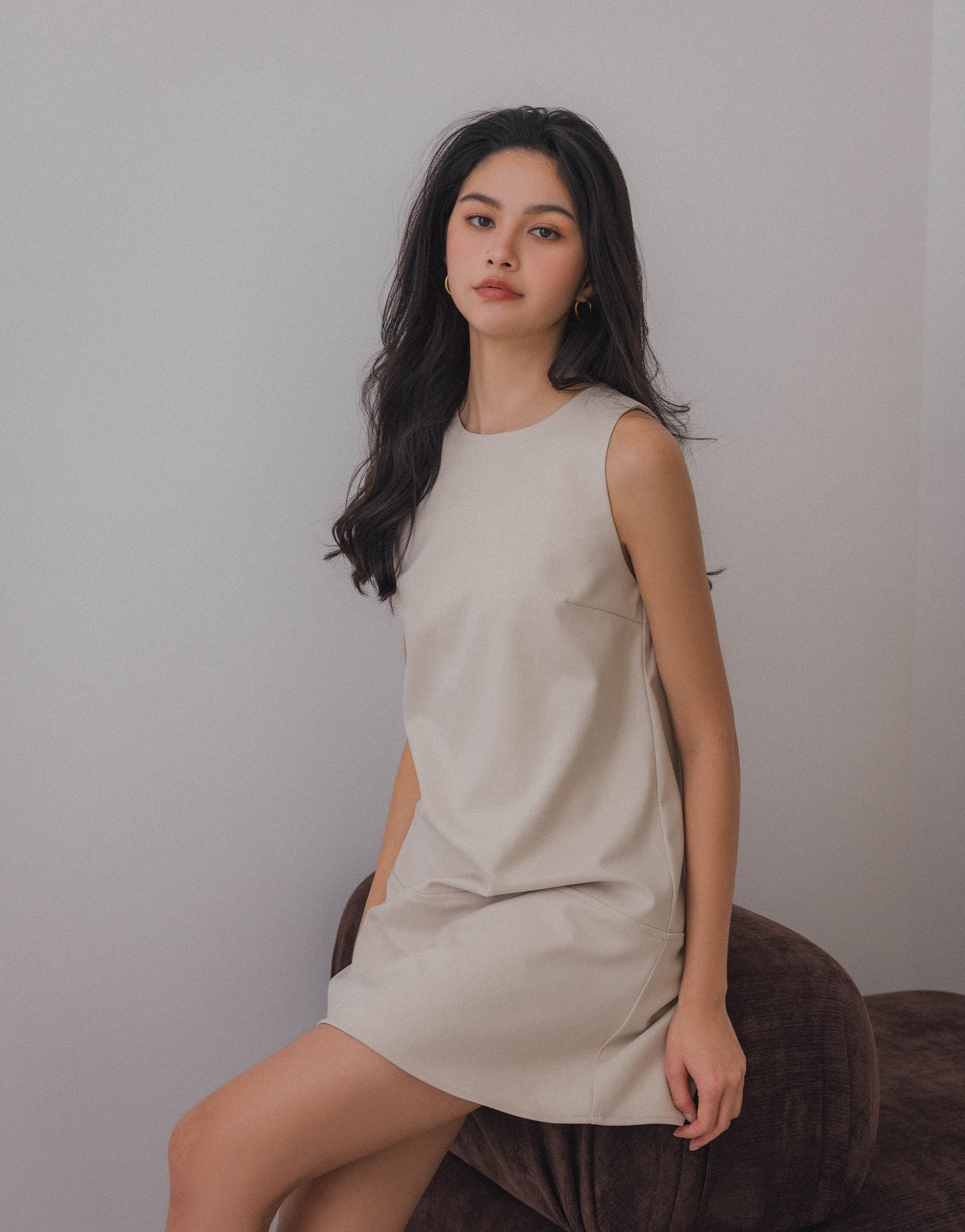 質感削肩西裝短洋裝(22) ｜ Mercci22 打造多元質感穿搭