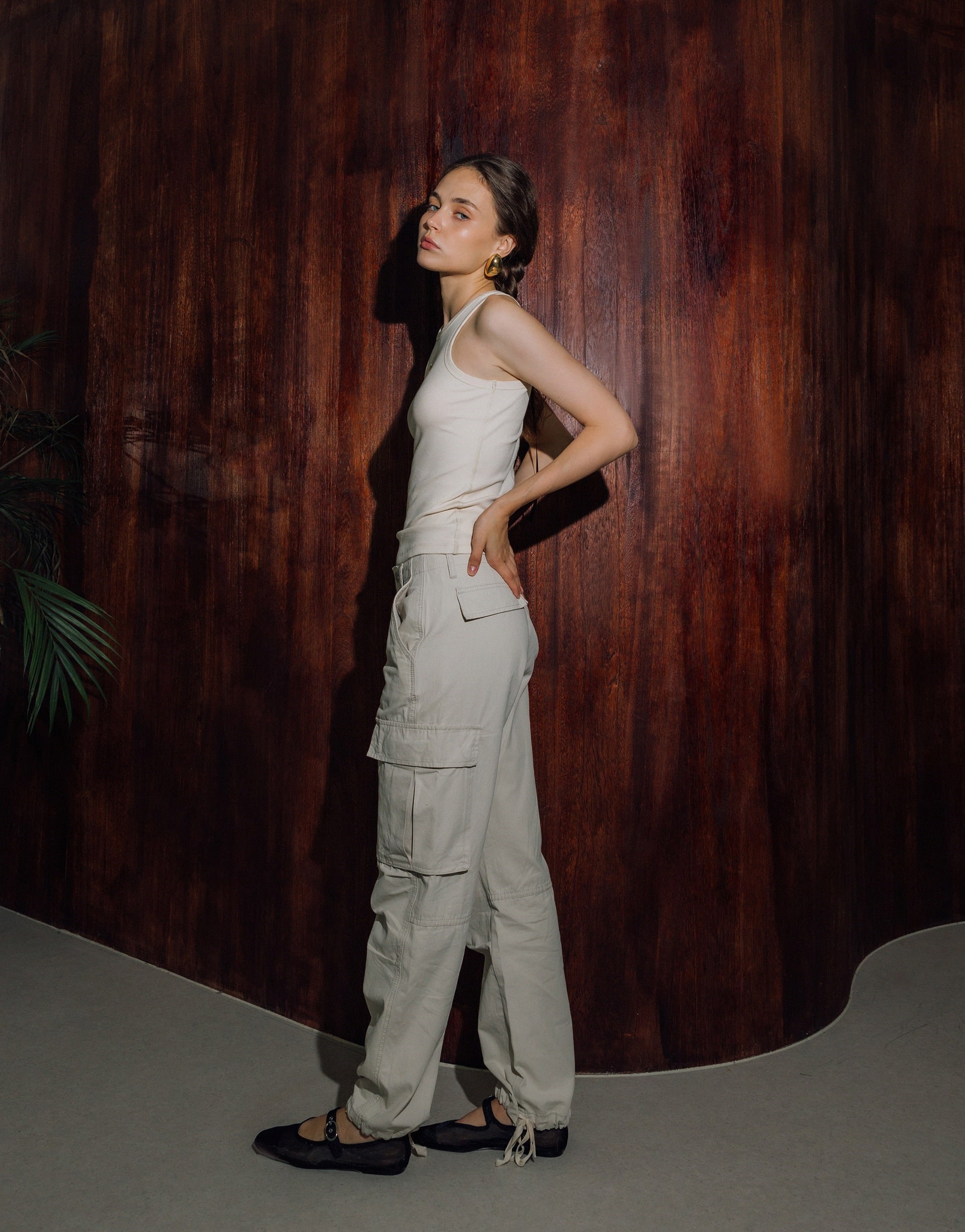 中低腰設計工裝長褲(ME.) ｜ Mercci22 打造多元質感穿搭